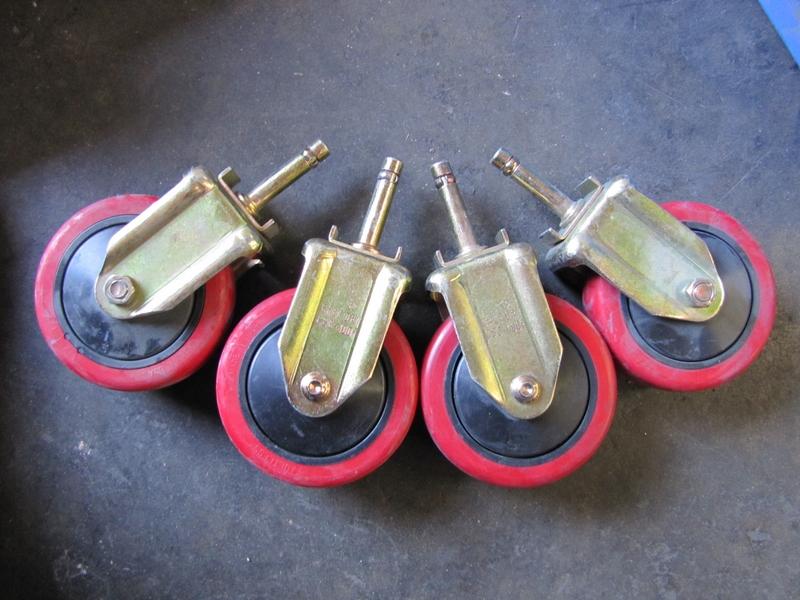 Lot #110: Creform CSC 100F Caster Wheels (Set of 2) - WireBids